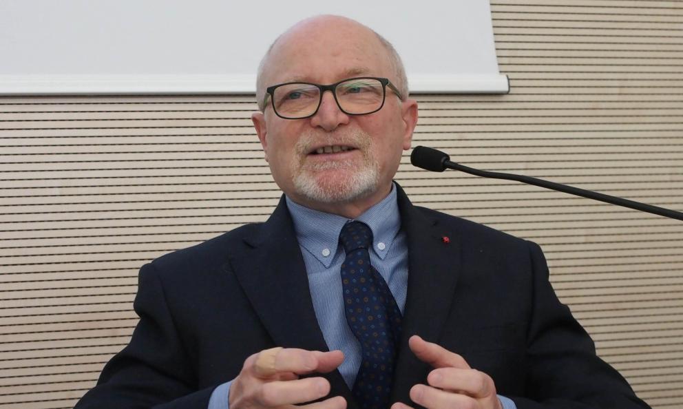 Dall'Italia - Roberto Restelli: Lo chef non è un dio e la Michelin non