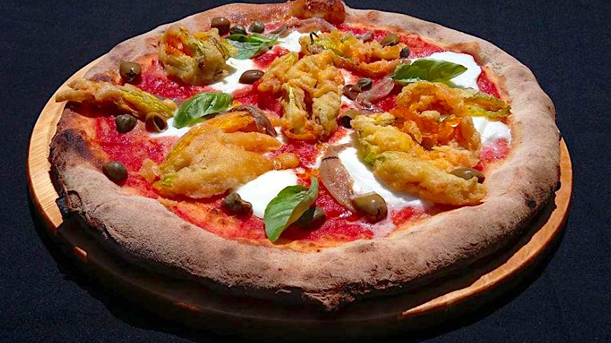 Mondo pizza Pizzeria Caruso from Tramonti to Trecate
